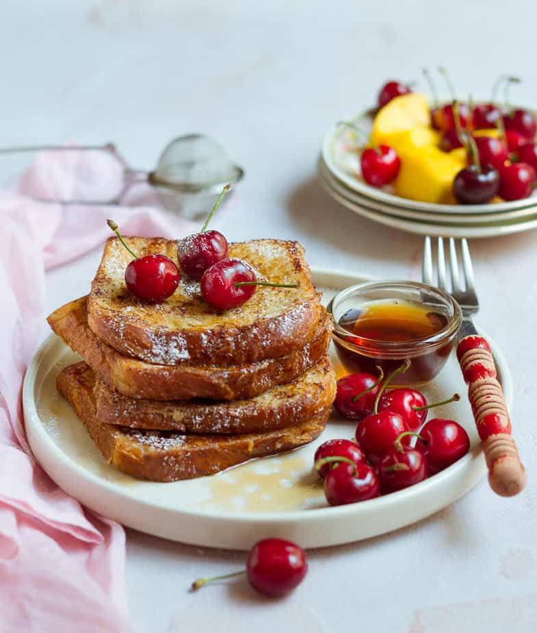 Classic French Toast - Easy cinnamon French toast recipe
