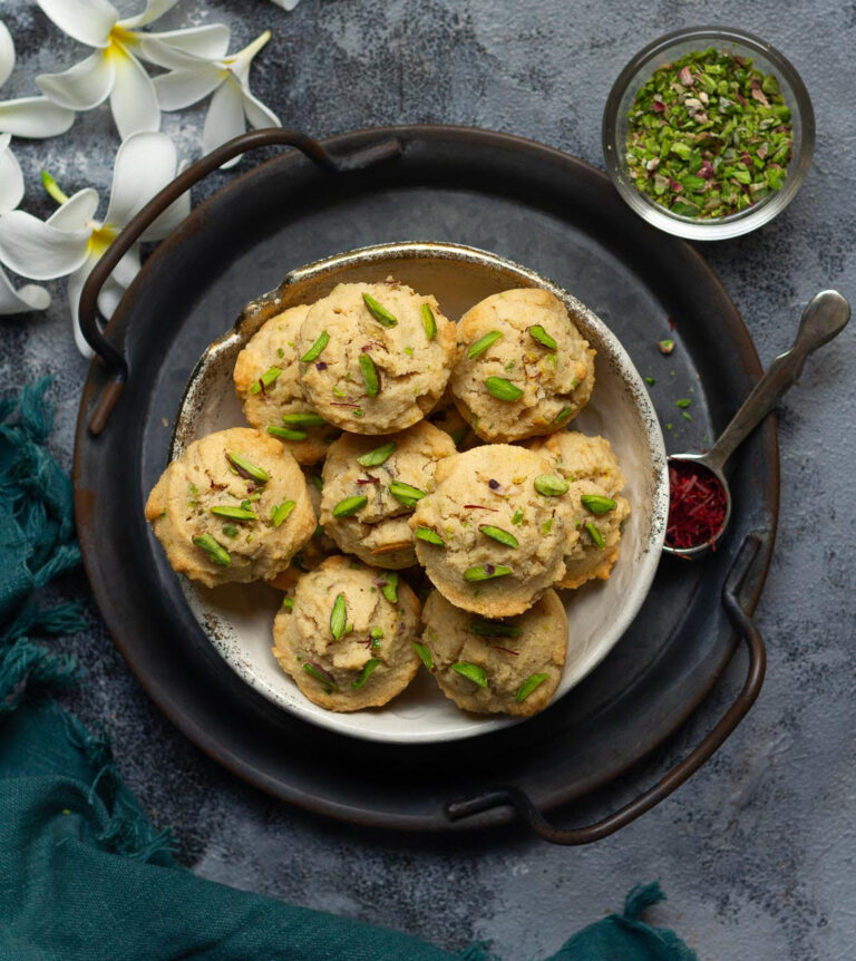 Pistachio Financiers Recipe - Pistachio Saffron Financiers