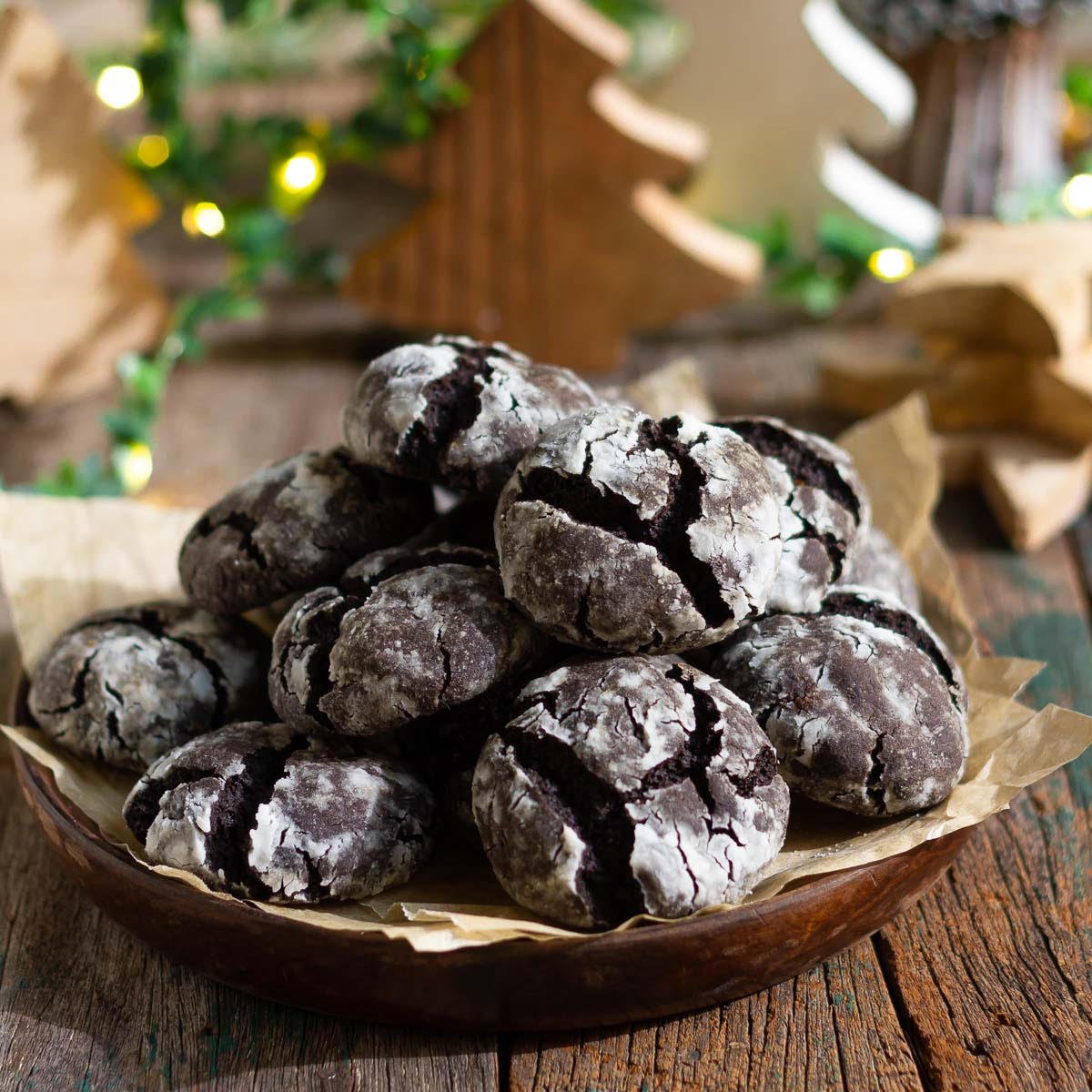 The Best Chocolate Crinkle Cookies Recipe!