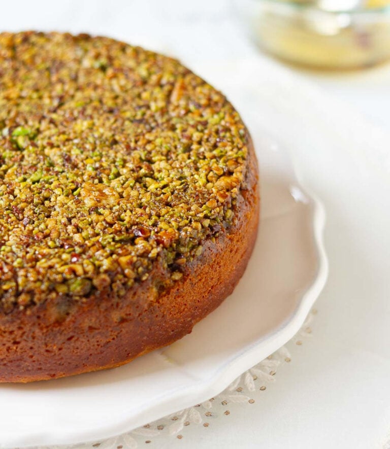 Easy Baklava Cake
