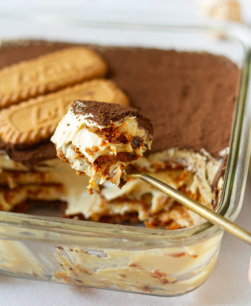 Easy Biscoff Tiramisu - Biscoff Tiramisu