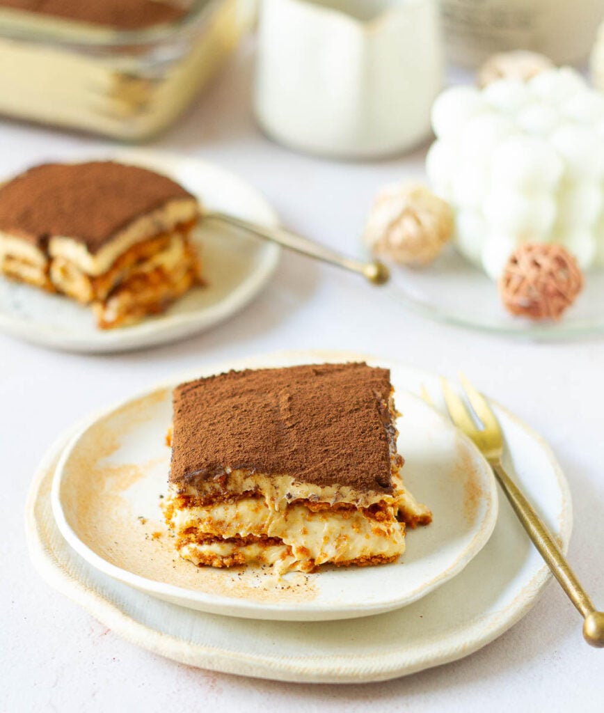 Easy Biscoff Tiramisu - Biscoff Tiramisu