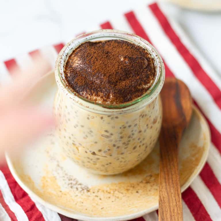 Tiramisu Overnight Oats Recipe For Easy Mornings