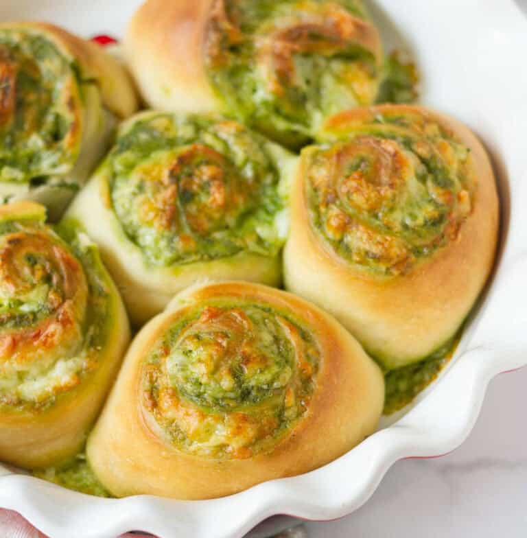 Cheesy Pesto Swirl Rolls